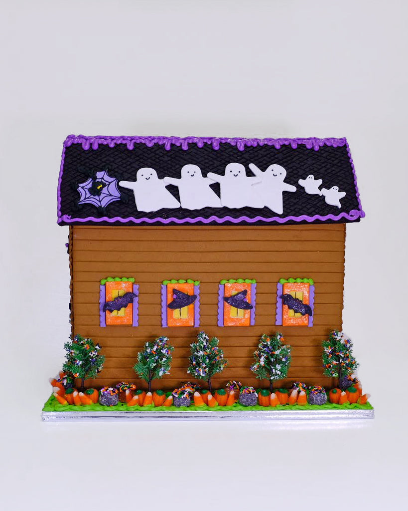 Halloween Gingerbread Manor House – The Solvang Bakery