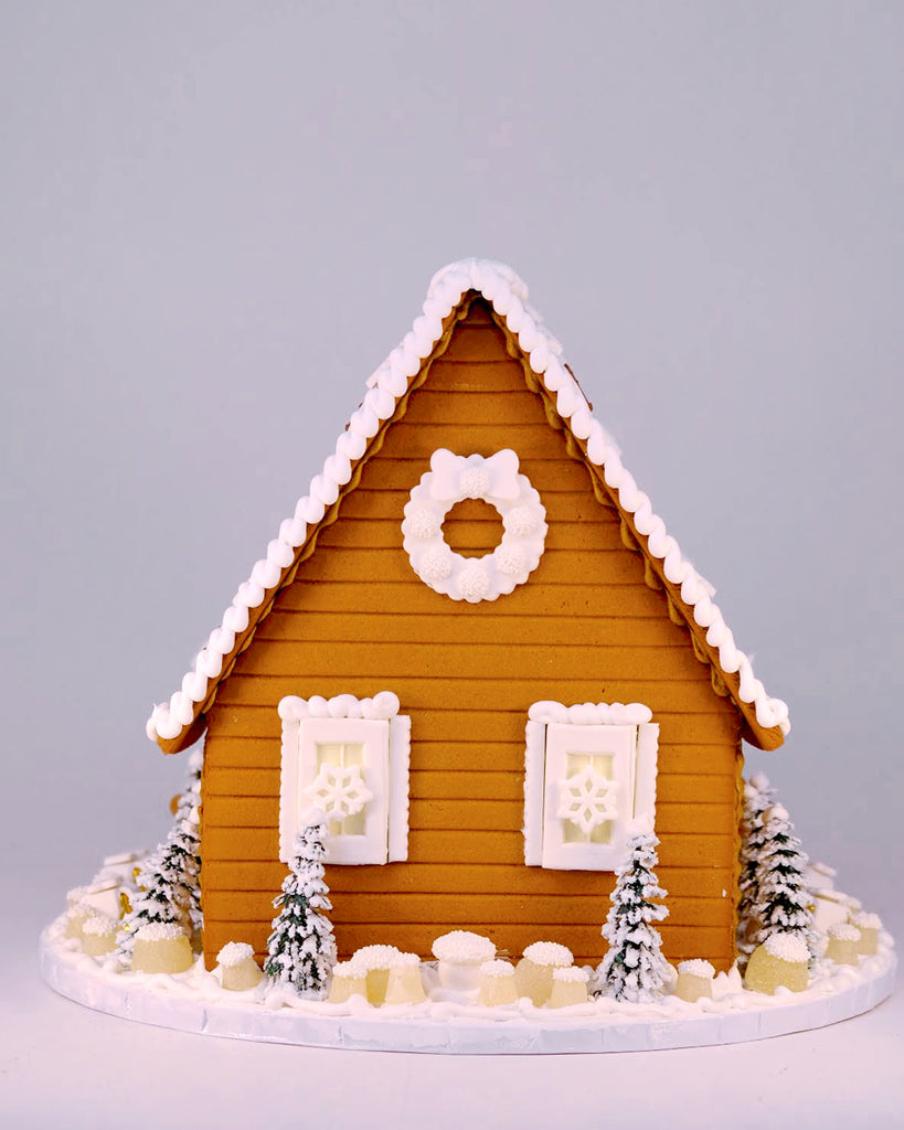 Winter White Large Gingerbread House – The Solvang Bakery