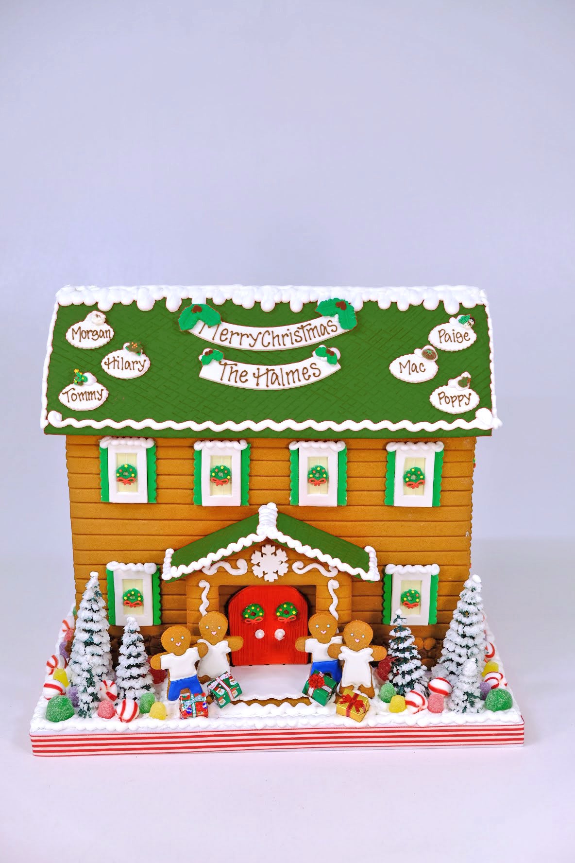 Gingerbread Green Manor House – The Solvang Bakery